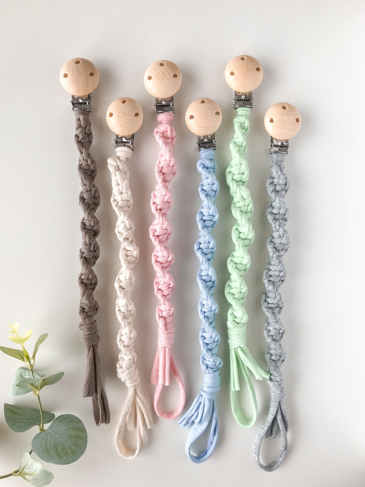 La importancia de un buen chupetero - Hilo Creations